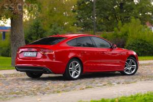 Sarkans Audi A5 2014 Rīga, ar dzinēja tilpumu 1.80 L un nobraukumu 280 tūkst. km par 11990 €, foto 5 vietnē AUTOMOTO.COM.LV