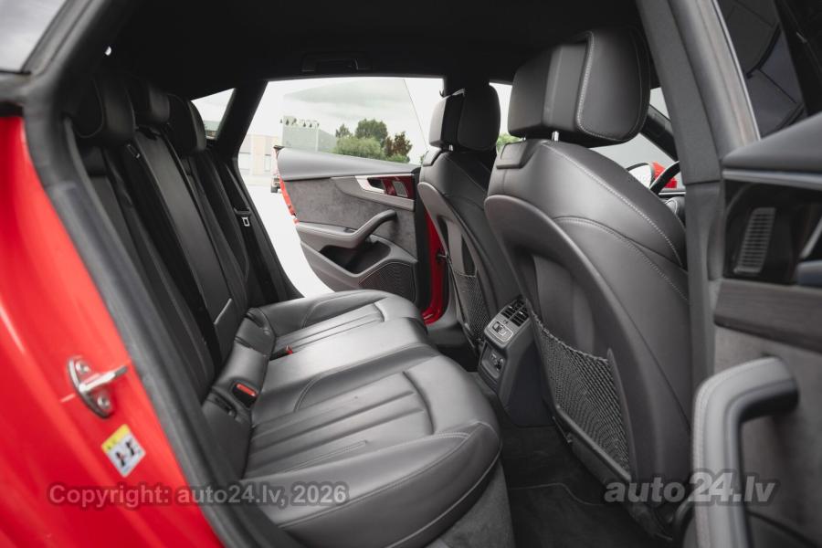Красный Ауди А5 2019 в Тарту, объемом двигателя 2.00 л и пробегом 74 тыс. км за 24900 €, фото 15 на AUTOMOTO.COM.LV