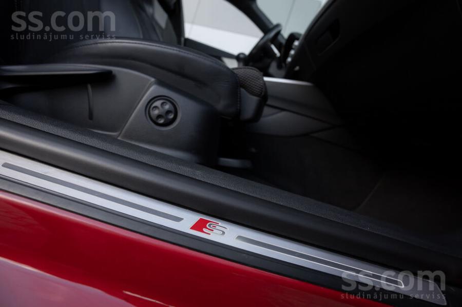 Sarkans Audi A5 2017 Rīga, ar dzinēja tilpumu 2.00 L un nobraukumu 0 tūkst. km par 22900 €, foto 24 vietnē AUTOMOTO.COM.LV