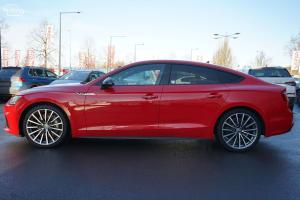 Red Audi A5 2018 in Kaunas, with an engine capacity of 2.00 L and mileage of 86 thousand km for 32690 €, photo 4 on AUTOMOTO.COM.LV
