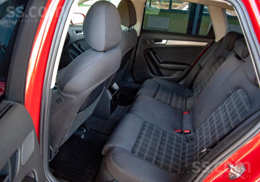 Red Audi A5 2010 in Cesis, with an engine capacity of 2.00 L and mileage of 364 thousand km for 4250 €, photo 16 on AUTOMOTO.COM.LV