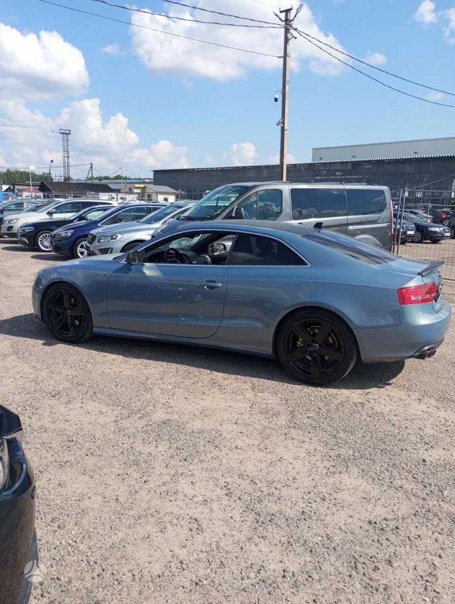 Audi A5 2010 Kauņa, ar dzinēja tilpumu 2.00 L un nobraukumu 300 tūkst. km par 5400 €, foto 6 vietnē AUTOMOTO.COM.LV