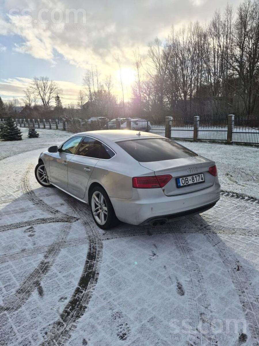 Audi A5 2012 in Riga, with an engine capacity of 2.00 L and mileage of 0 thousand km for 6999 €, photo 4 on AUTOMOTO.COM.LV