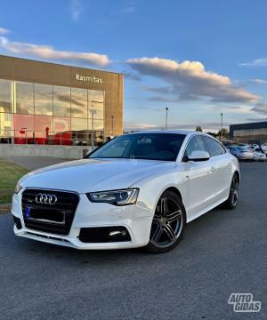 Audi A5 2012 Viļņa, ar dzinēja tilpumu 2.00 L un nobraukumu 226 tūkst. km par 7700 €, foto  vietnē AUTOMOTO.COM.LV