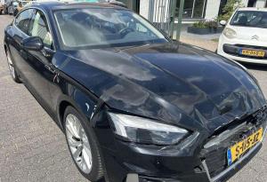 Black Audi A5 Sportback 2023 in Kaunas, with an engine capacity of 2.00 L and mileage of 84 thousand km for 20449 €, photo 4 on AUTOMOTO.COM.LV