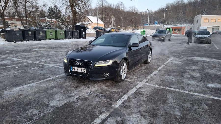 Melns Audi A5 Sportback 2009 Viļņa, ar dzinēja tilpumu 2.97 L un nobraukumu 317 tūkst. km par 7200 €, foto 1 vietnē AUTOMOTO.COM.LV