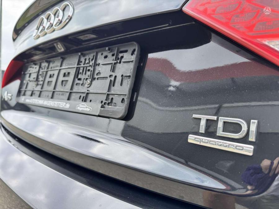 Black Audi A5 Sportback 2009 in Prienai, with an engine capacity of 2.97 L and mileage of 300 thousand km for 6700 €, photo 27 on AUTOMOTO.COM.LV