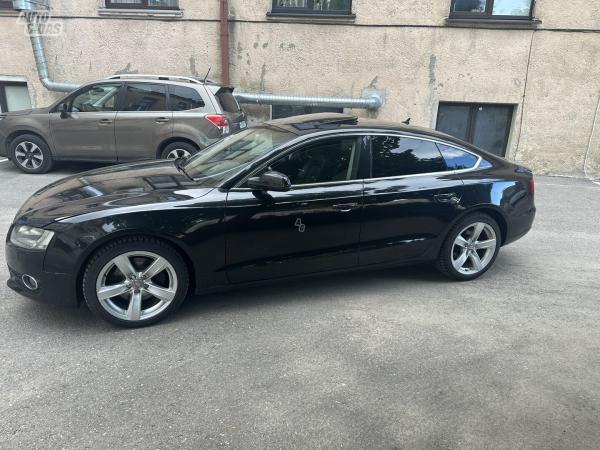 Черный Ауди A5 Sportback 2009 в Каунас, объемом двигателя 2.00 л и пробегом 174 тыс. км за 4250 €, фото 4 на AUTOMOTO.COM.LV
