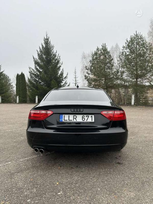 Black Audi A5 Sportback 2010 in Alytus, with an engine capacity of 2.00 L and mileage of 319 thousand km for 7900 €, photo 9 on AUTOMOTO.COM.LV