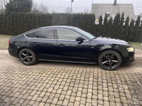 Melns Audi A5 Sportback 2010 Ukmergė, ar dzinēja tilpumu 1.97 L un nobraukumu 319 tūkst. km par 4400 €, foto 6 vietnē AUTOMOTO.COM.LV