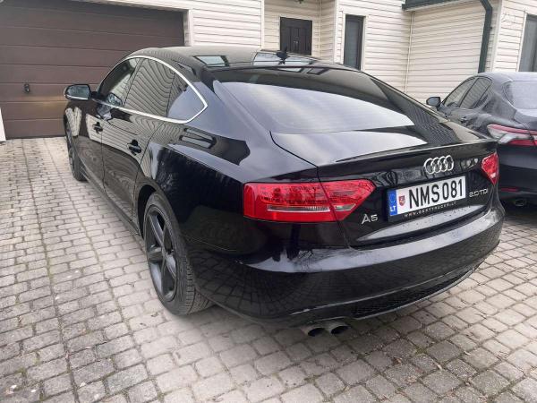 Melns Audi A5 Sportback 2010 Ukmergė, ar dzinēja tilpumu 1.97 L un nobraukumu 319 tūkst. km par 4400 €, foto 9 vietnē AUTOMOTO.COM.LV