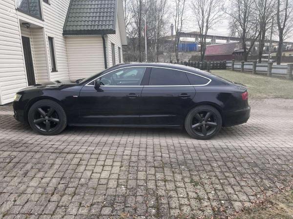 Melns Audi A5 Sportback 2010 Ukmergė, ar dzinēja tilpumu 1.97 L un nobraukumu 319 tūkst. km par 4400 €, foto 10 vietnē AUTOMOTO.COM.LV