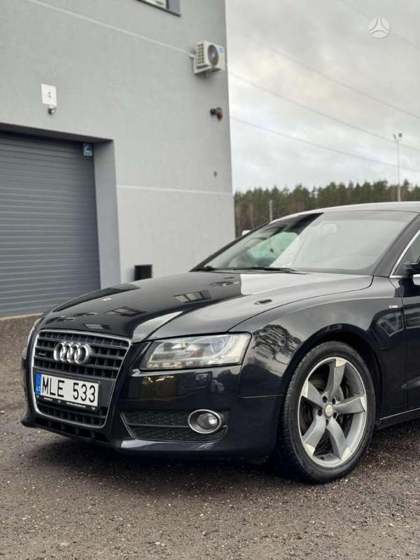 Black Audi A5 Sportback 2010 in Vilnius, with an engine capacity of 1.98 L and mileage of 250 thousand km for 6999 €, photo 2 on AUTOMOTO.COM.LV