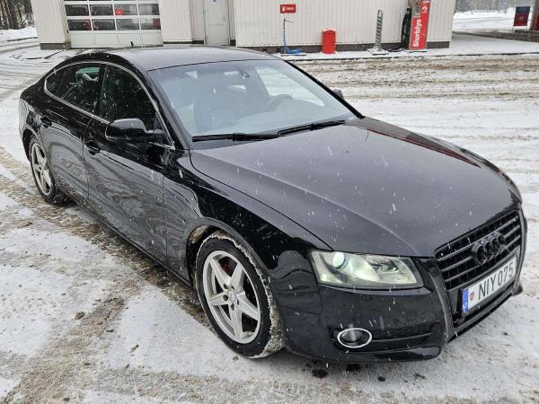 Melns Audi A5 Sportback 2010 Ignalina, ar dzinēja tilpumu 1.98 L un nobraukumu 220 tūkst. km par 4999 €, foto 5 vietnē AUTOMOTO.COM.LV