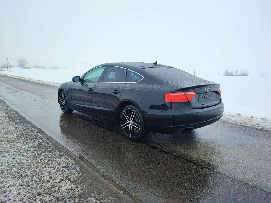 Melns Audi A5 Sportback 2010 Kauņa, ar dzinēja tilpumu 1.80 L un nobraukumu 315 tūkst. km par 6000 €, foto 4 vietnē AUTOMOTO.COM.LV