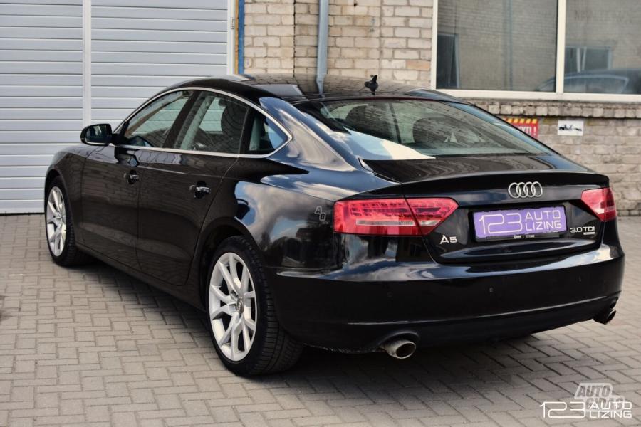 Melns Audi A5 Sportback 2010 Kretinga, ar dzinēja tilpumu 3.00 L un nobraukumu 293 tūkst. km par 6450 €, foto 7 vietnē AUTOMOTO.COM.LV