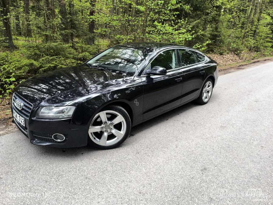 Black Audi A5 Sportback 2010 in Alytus, with an engine capacity of 2.00 L and mileage of 271 thousand km for 5100 €, photo 7 on AUTOMOTO.COM.LV