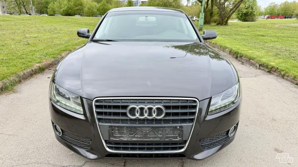 Melns Audi A5 Sportback 2010 Klaipėda, ar dzinēja tilpumu 2.70 L un nobraukumu 320 tūkst. km par 6800 €, foto 9 vietnē AUTOMOTO.COM.LV