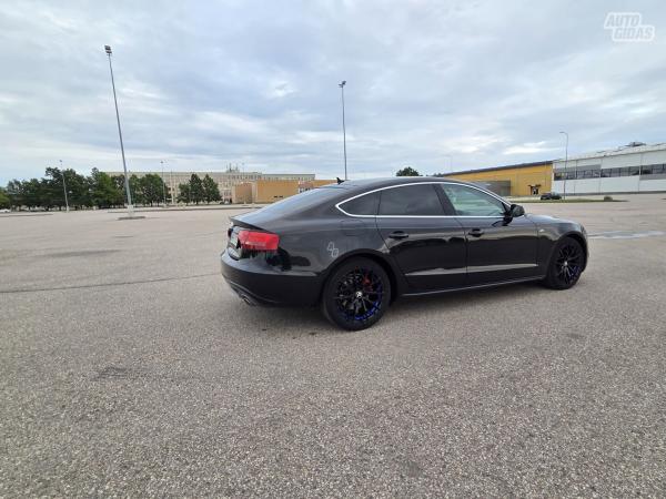 Melns Audi A5 Sportback 2010 Kauņa, ar dzinēja tilpumu 3.00 L un nobraukumu 360 tūkst. km par 7400 €, foto 8 vietnē AUTOMOTO.COM.LV