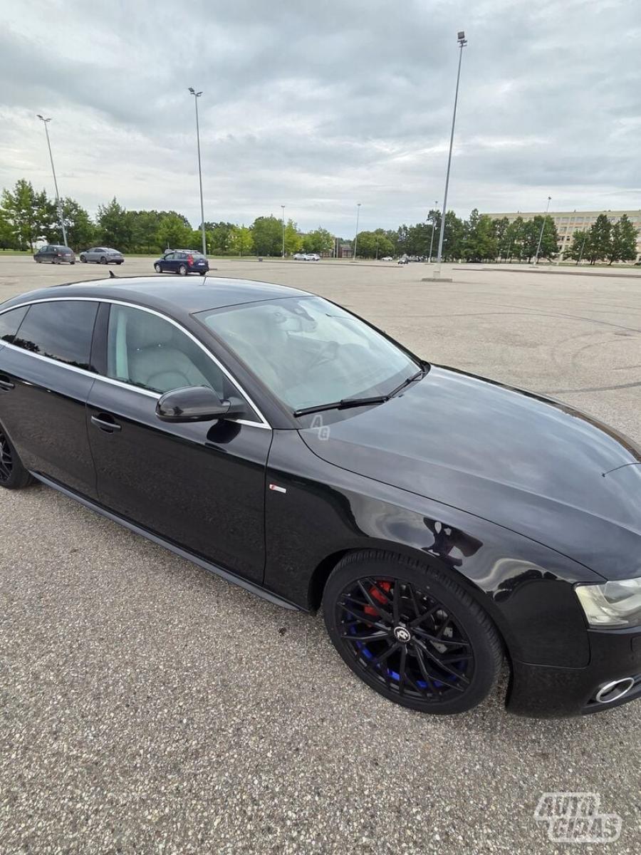 Black Audi A5 Sportback 2010 in Kaunas, with an engine capacity of 3.00 L and mileage of 360 thousand km for 7400 €, photo 12 on AUTOMOTO.COM.LV