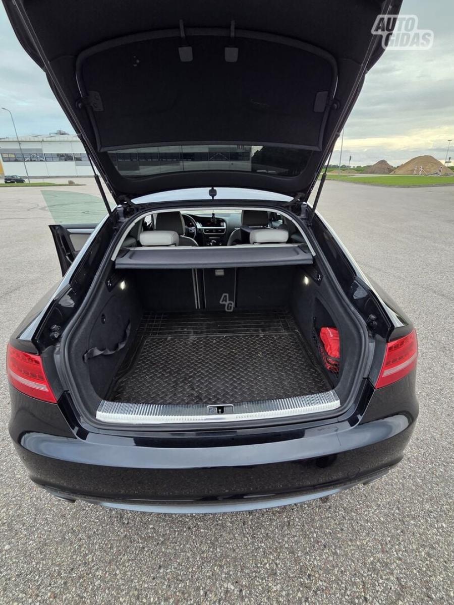 Black Audi A5 Sportback 2010 in Kaunas, with an engine capacity of 3.00 L and mileage of 360 thousand km for 7400 €, photo 31 on AUTOMOTO.COM.LV