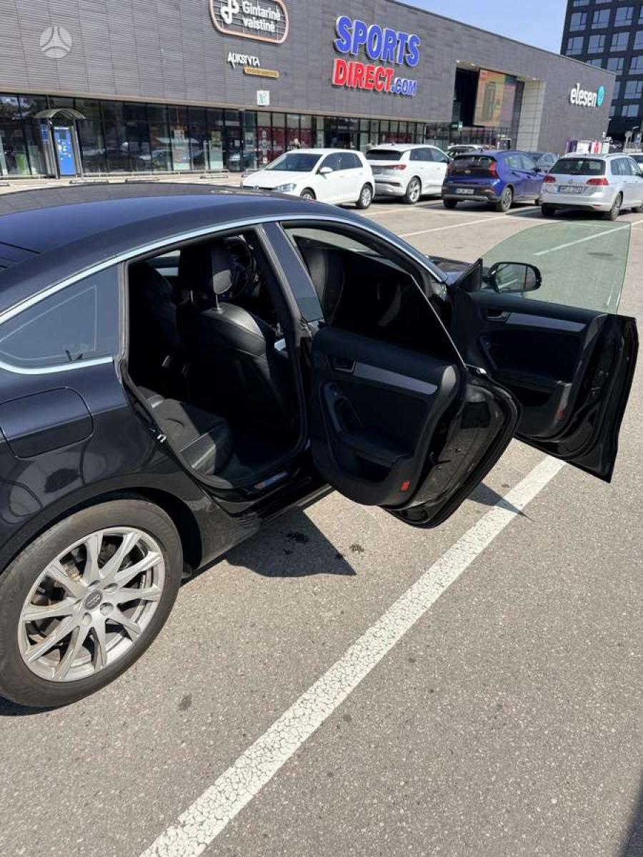 Melns Audi A5 Sportback 2010 Kauņa, ar dzinēja tilpumu 2.70 L un nobraukumu 289 tūkst. km par 6950 €, foto 6 vietnē AUTOMOTO.COM.LV
