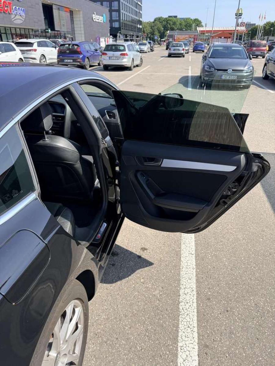 Melns Audi A5 Sportback 2010 Kauņa, ar dzinēja tilpumu 2.70 L un nobraukumu 289 tūkst. km par 6950 €, foto 8 vietnē AUTOMOTO.COM.LV
