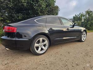 Черный Ауди A5 Sportback 2010 в Каунас, объемом двигателя 2.00 л и пробегом 174 тыс. км за 5450 €, фото 7 на AUTOMOTO.COM.LV