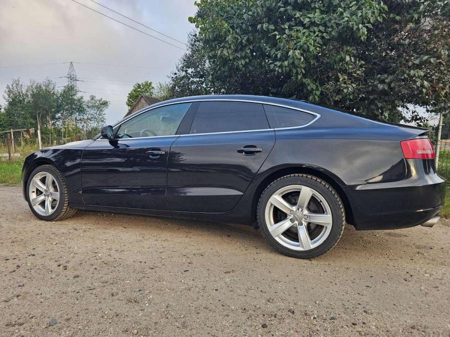 Черный Ауди A5 Sportback 2010 в Каунас, объемом двигателя 2.00 л и пробегом 174 тыс. км за 5450 €, фото 15 на AUTOMOTO.COM.LV