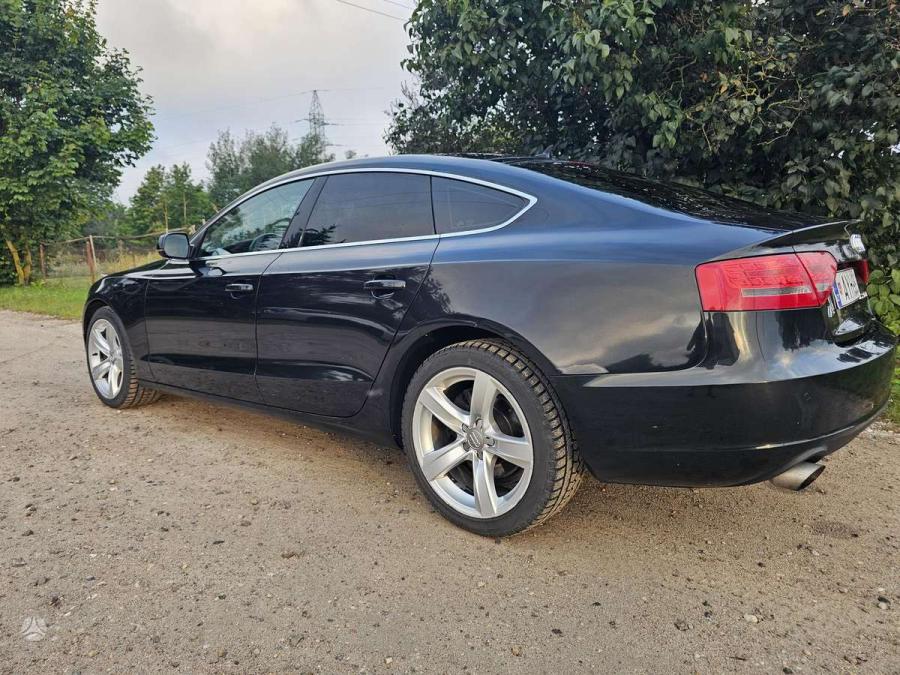 Черный Ауди A5 Sportback 2010 в Каунас, объемом двигателя 2.00 л и пробегом 174 тыс. км за 5450 €, фото 16 на AUTOMOTO.COM.LV
