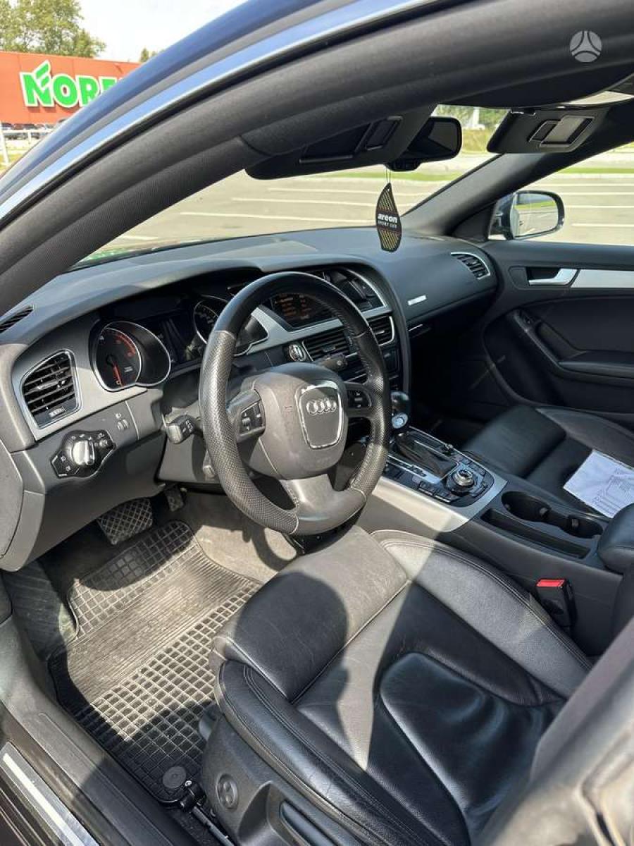 Черный Ауди A5 Sportback 2010 в Гаргждай, объемом двигателя 1.97 л и пробегом 287 тыс. км за 6800 €, фото 7 на AUTOMOTO.COM.LV
