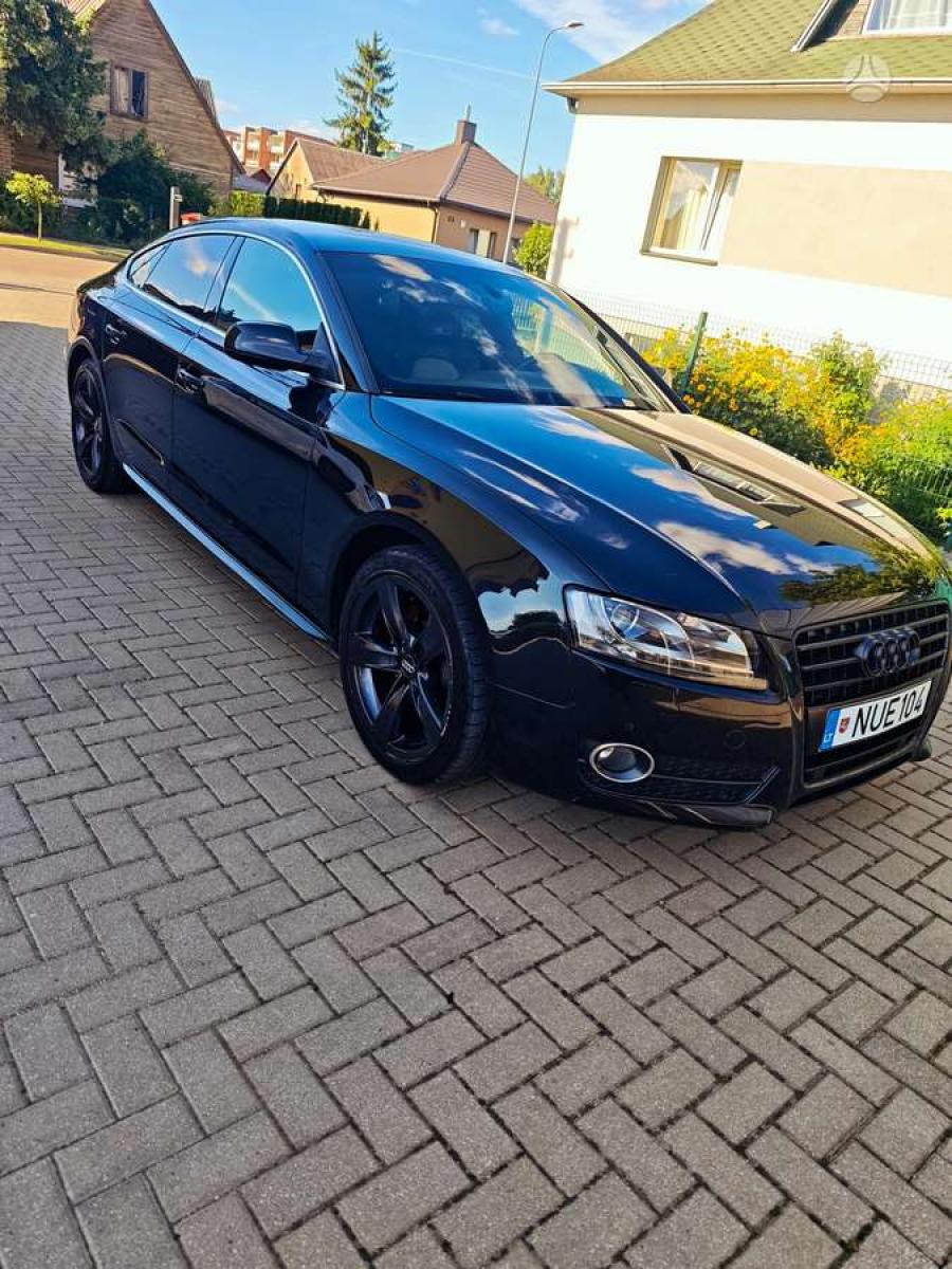 Черный Ауди A5 Sportback 2010 в Таураге, объемом двигателя 1.97 л и пробегом 254 тыс. км за 7950 €, фото 7 на AUTOMOTO.COM.LV