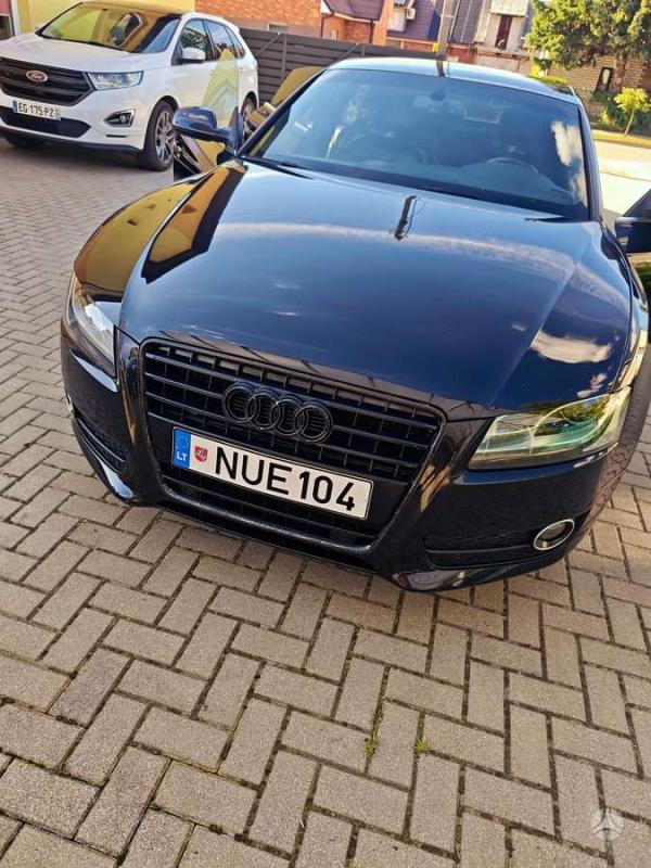 Black Audi A5 Sportback 2010 in Taurage, with an engine capacity of 1.97 L and mileage of 254 thousand km for 7950 €, photo 10 on AUTOMOTO.COM.LV