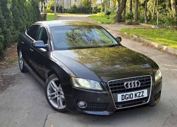Melns Audi A5 Sportback 2010 Radviliškis, ar dzinēja tilpumu 1.97 L un nobraukumu 271 tūkst. km par 2200 €, foto 3 vietnē AUTOMOTO.COM.LV