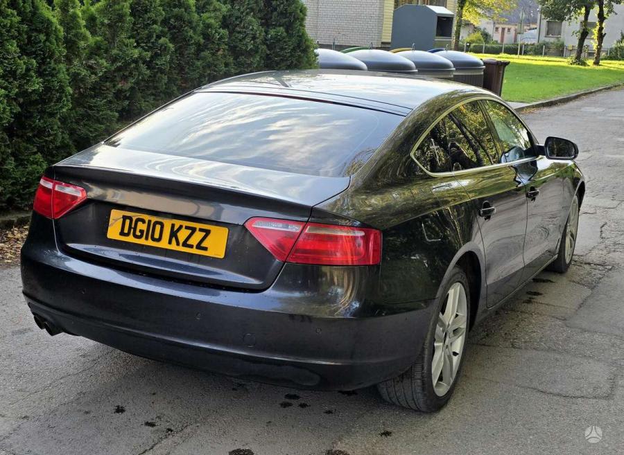 Melns Audi A5 Sportback 2010 Radviliškis, ar dzinēja tilpumu 1.97 L un nobraukumu 271 tūkst. km par 2200 €, foto 7 vietnē AUTOMOTO.COM.LV