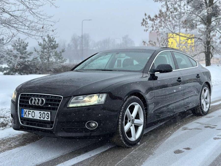 Black Audi A5 Sportback 2011 in Kaunas, with an engine capacity of 2.70 L and mileage of 340 thousand km for 6000 €, photo 2 on AUTOMOTO.COM.LV