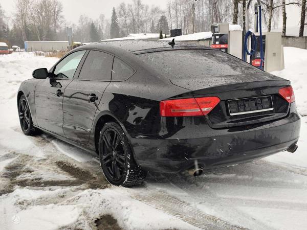 Melns Audi A5 Sportback 2011 Panevēža, ar dzinēja tilpumu 2.97 L un nobraukumu 260 tūkst. km par 7444 €, foto 4 vietnē AUTOMOTO.COM.LV