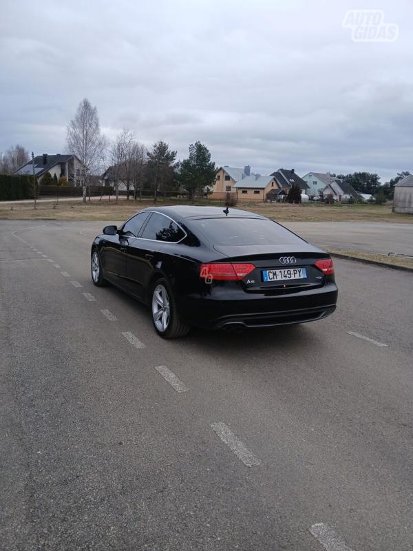 Black Audi A5 Sportback 2011 in Taurage, with an engine capacity of 2.00 L and mileage of 165 thousand km for 7850 €, photo 4 on AUTOMOTO.COM.LV