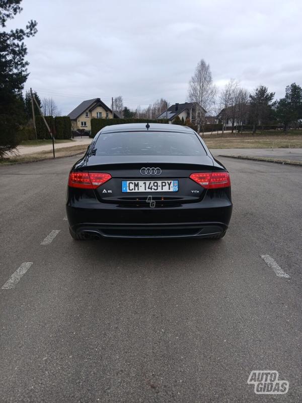 Black Audi A5 Sportback 2011 in Taurage, with an engine capacity of 2.00 L and mileage of 165 thousand km for 7850 €, photo 5 on AUTOMOTO.COM.LV