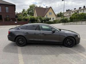Melns Audi A5 Sportback 2011 Plungė, ar dzinēja tilpumu 1.98 L un nobraukumu 220 tūkst. km par 6600 €, foto 6 vietnē AUTOMOTO.COM.LV