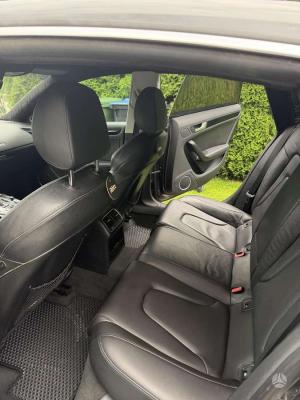 Melns Audi A5 Sportback 2011 Plungė, ar dzinēja tilpumu 1.98 L un nobraukumu 220 tūkst. km par 6600 €, foto 12 vietnē AUTOMOTO.COM.LV