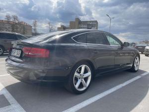 Black Audi A5 Sportback 2011 in Vilnius, with an engine capacity of 1.97 L and mileage of 490 thousand km for 6200 €, photo 4 on AUTOMOTO.COM.LV