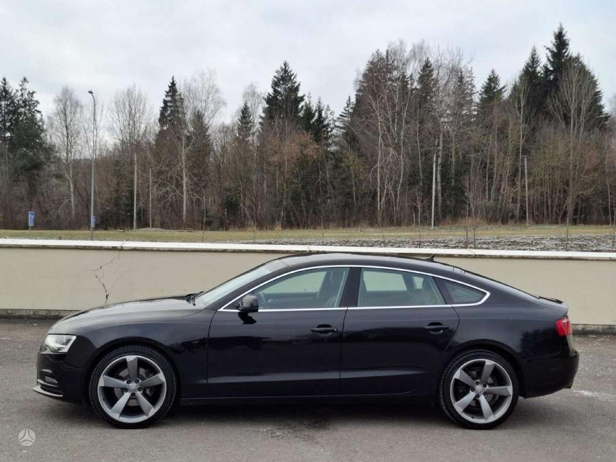 Melns Audi A5 Sportback 2012 Viļņa, ar dzinēja tilpumu 1.97 L un nobraukumu 243 tūkst. km par 8700 €, foto 4 vietnē AUTOMOTO.COM.LV