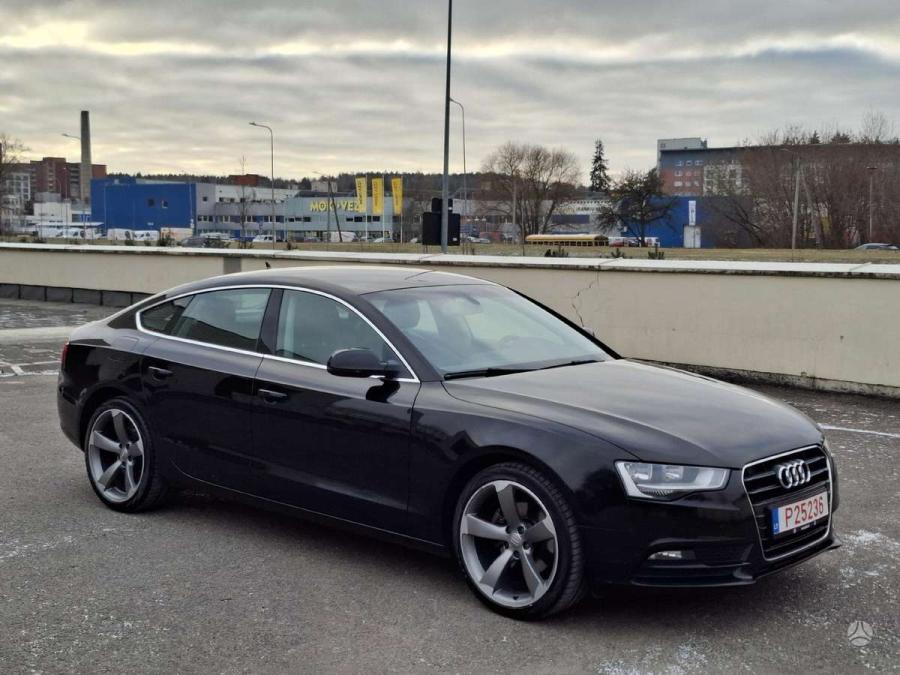 Melns Audi A5 Sportback 2012 Viļņa, ar dzinēja tilpumu 1.97 L un nobraukumu 243 tūkst. km par 8700 €, foto 10 vietnē AUTOMOTO.COM.LV