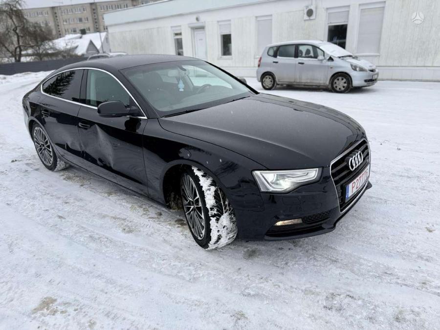 Black Audi A5 Sportback 2012 in Ukmerge, with an engine capacity of 2.97 L and mileage of 240 thousand km for 6500 €, photo 6 on AUTOMOTO.COM.LV