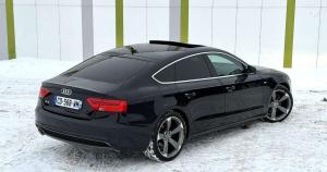 Black Audi A5 Sportback 2012 in Taurage, with an engine capacity of 1.97 L and mileage of 228 thousand km for 8800 €, photo 17 on AUTOMOTO.COM.LV