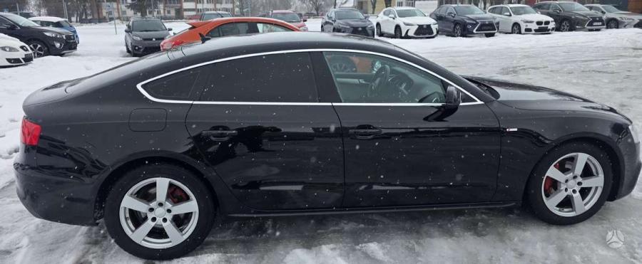 Black Audi A5 Sportback 2012 in Marijampole, with an engine capacity of 2.97 L and mileage of 272 thousand km for 8900 €, photo 5 on AUTOMOTO.COM.LV