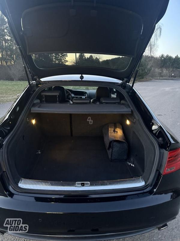 Black Audi A5 Sportback 2012 in Vilnius, with an engine capacity of 3.00 L and mileage of 182 thousand km for 9900 €, photo 7 on AUTOMOTO.COM.LV