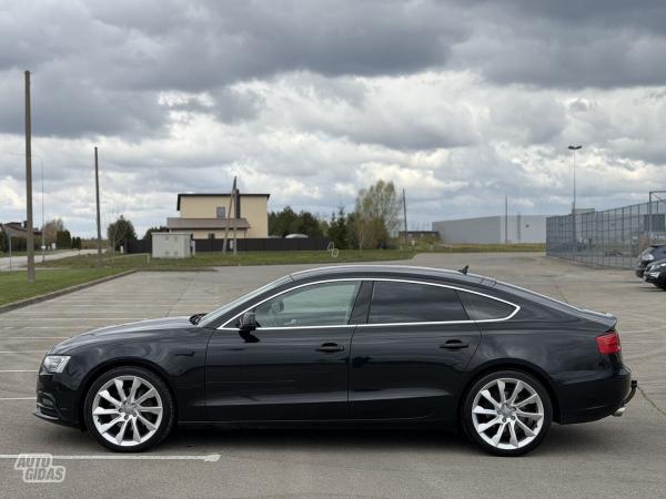 Black Audi A5 Sportback 2012 in Panevezys, with an engine capacity of 3.00 L and mileage of 288 thousand km for 7200 €, photo 5 on AUTOMOTO.COM.LV