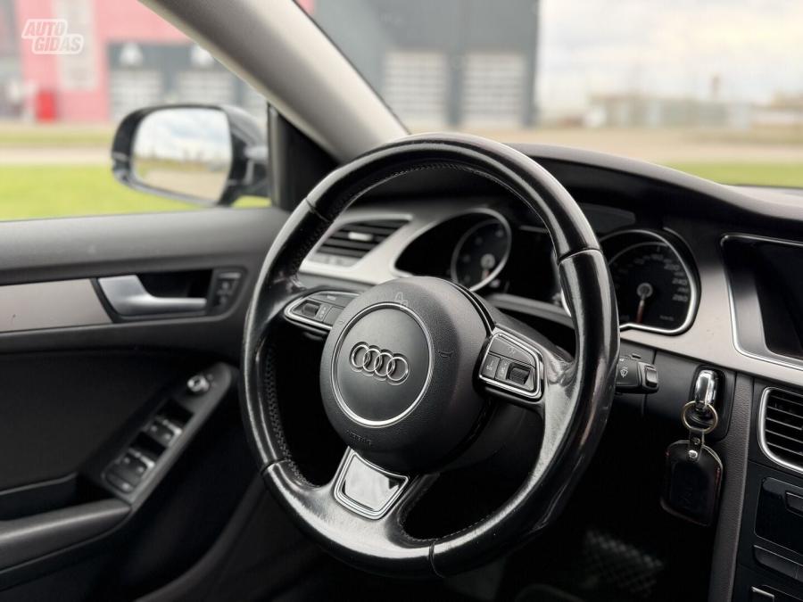 Black Audi A5 Sportback 2012 in Panevezys, with an engine capacity of 3.00 L and mileage of 288 thousand km for 7200 €, photo 15 on AUTOMOTO.COM.LV